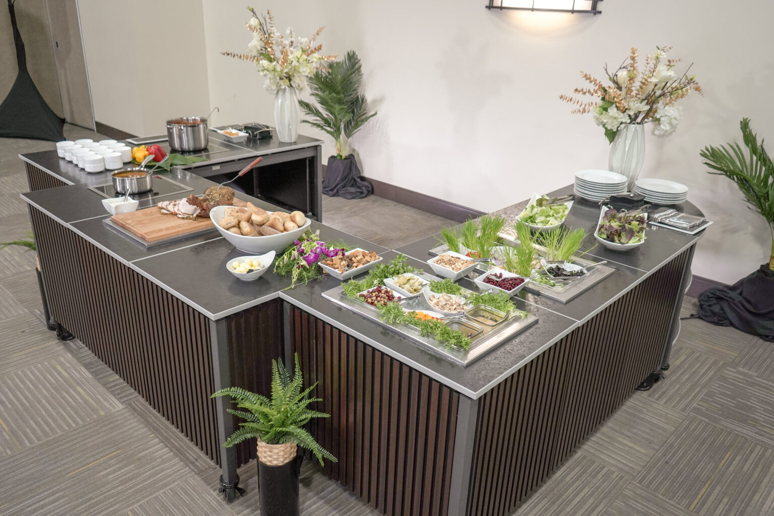 Room Service Hot Boxes and Cold Boxes - Forbes Industries